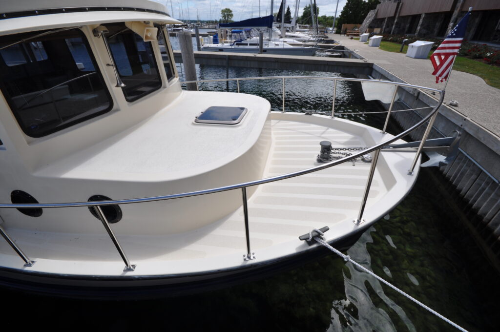 Gain Trawler Training Experience & Be Confident at the Helm | Trawlers ...